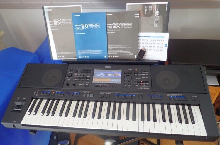 Yamaha PSR-SX900 61-Key Arranger Workstation Keyboard new - Pundas ...